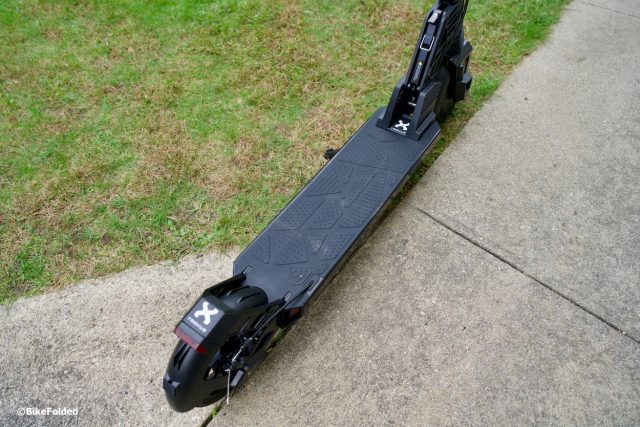 TROXUS T1 Pro Electric Scooter Review - Is the Dual-Battery Design ...