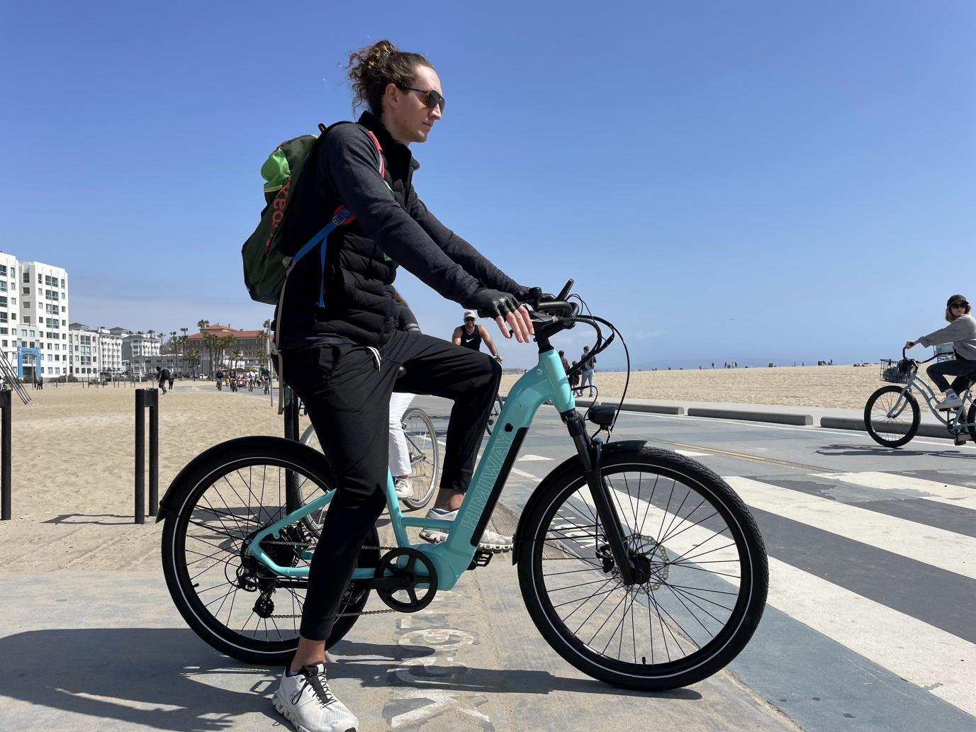 Exploring the Features and Benefits of this Commuter Bike | Ride Review